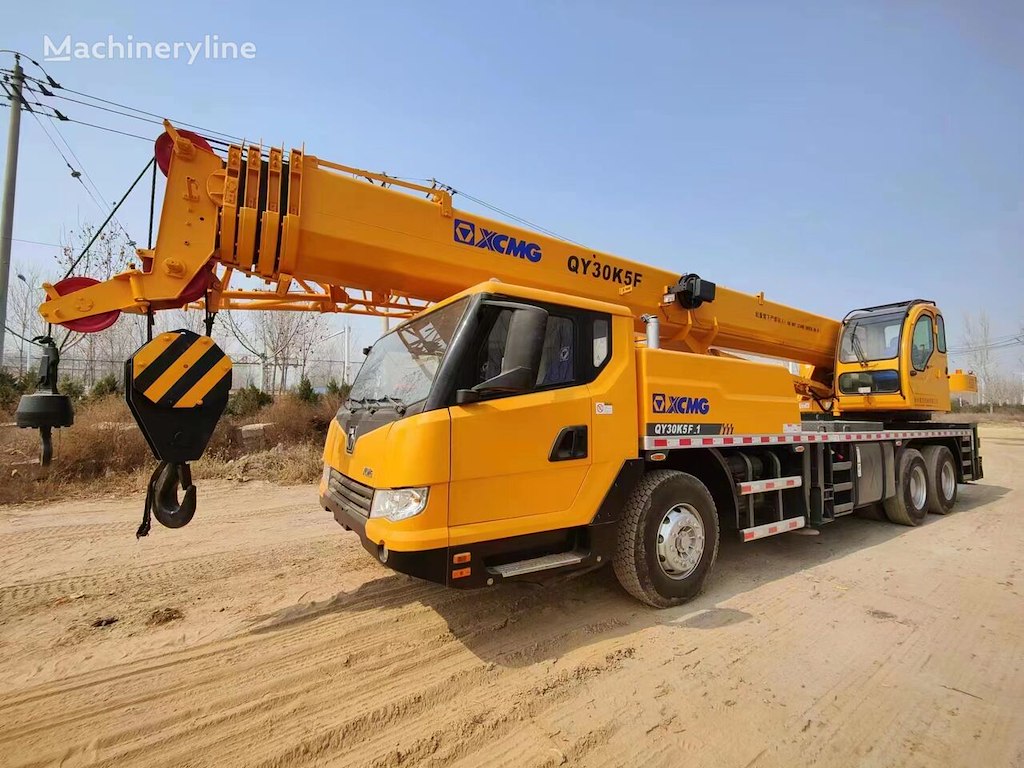 XCMG XCMG QY30K5F 30 ton used hydraulic mounted mobile truck crane on pokretna dizalica