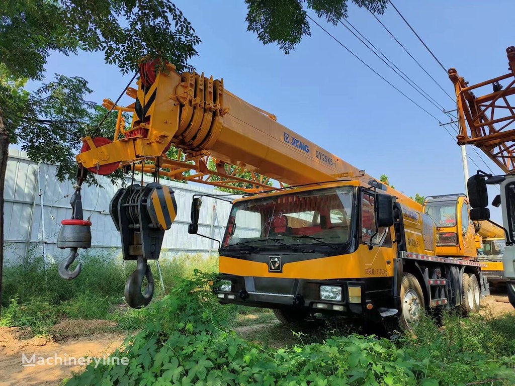 XCMG XCMG QY25K5-1 25 ton used hydraulic mounted mobile truck crane o pokretna dizalica