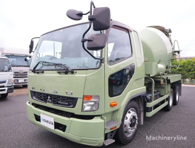 Mitsubishi QDG-FQ62F kamion s mešalicom za beton