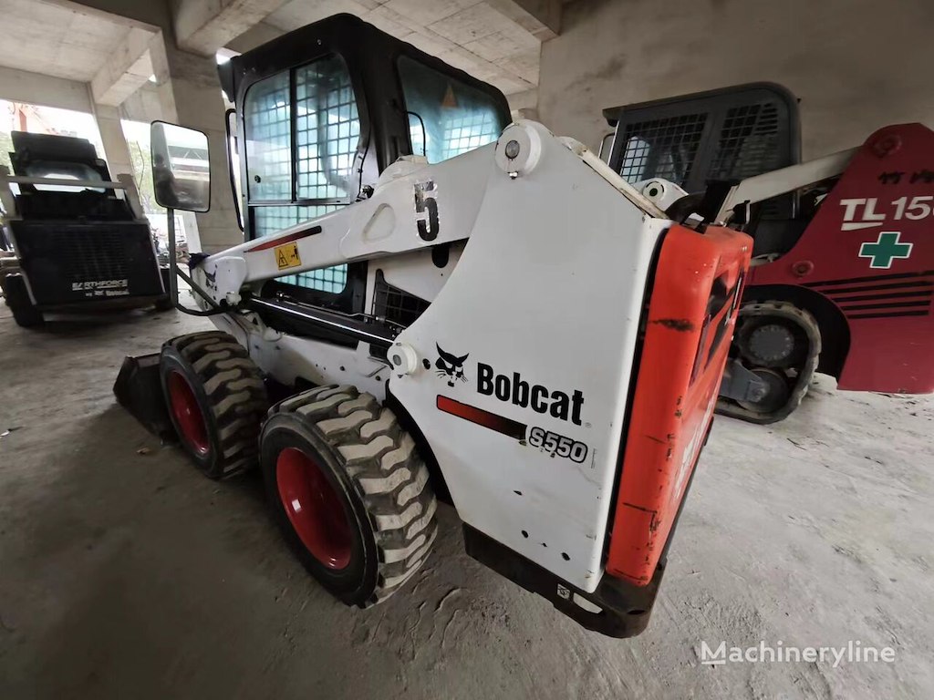 Bobcat S550 mini utovarivač