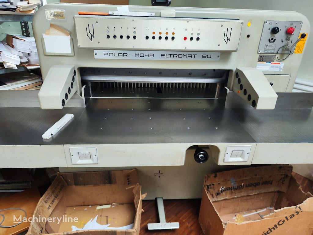 Polar 90 CE mašina za rezanje papira