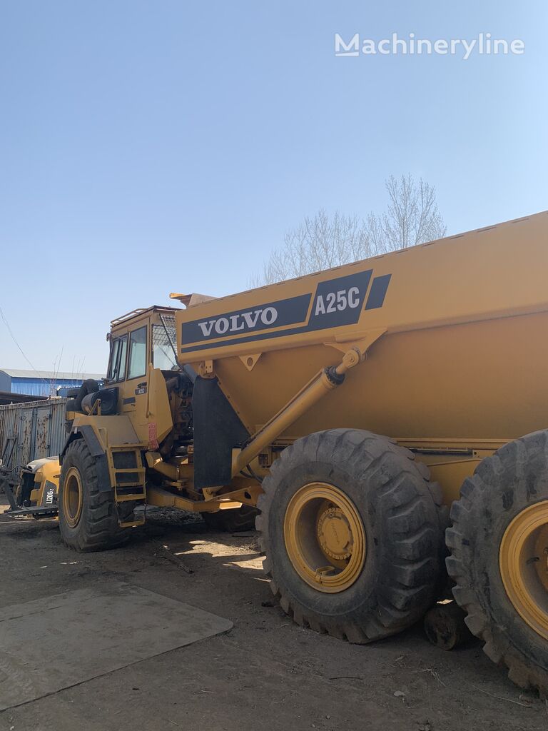 Volvo A25C zglobni damper