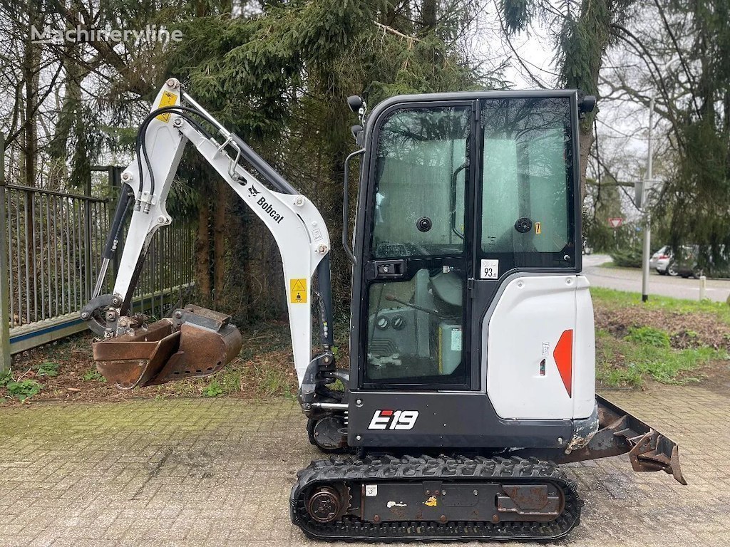 Bobcat E19 mini bager