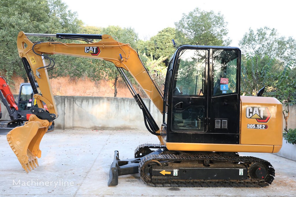 Caterpillar 305.5e2 tracked excavator mini bager