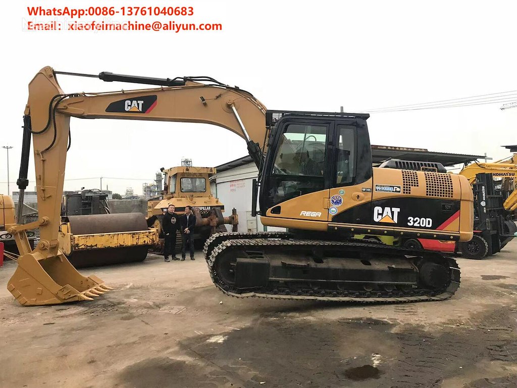 Caterpillar 320 bager guseničar