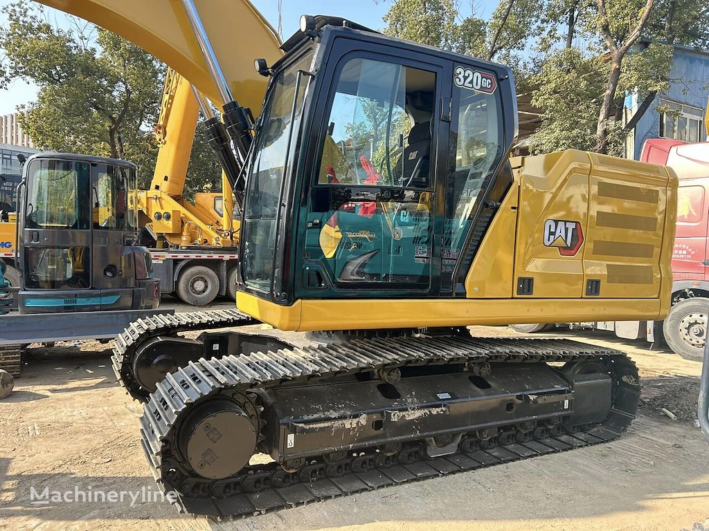 Caterpillar 320GC bager guseničar