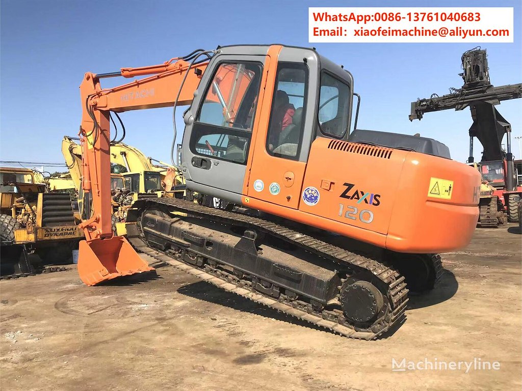 Hitachi ZX120 bager guseničar