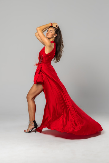 Crvena elegantna haljina. NOVA!