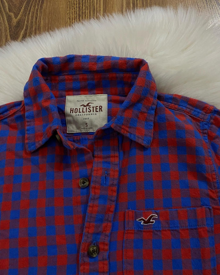 Hollister original muska kosulja S velicina