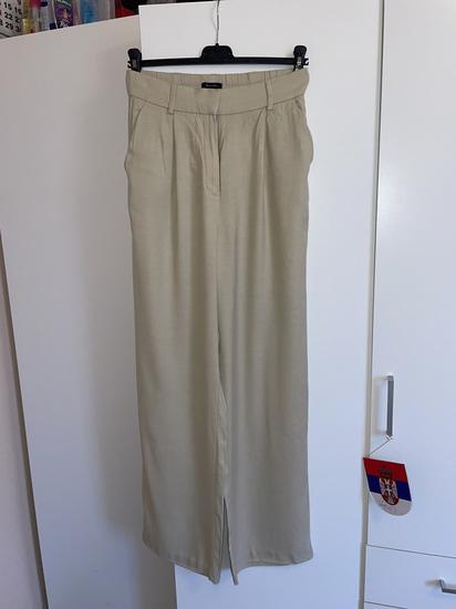 Massimo Dutti pantalone od 100% viskoze