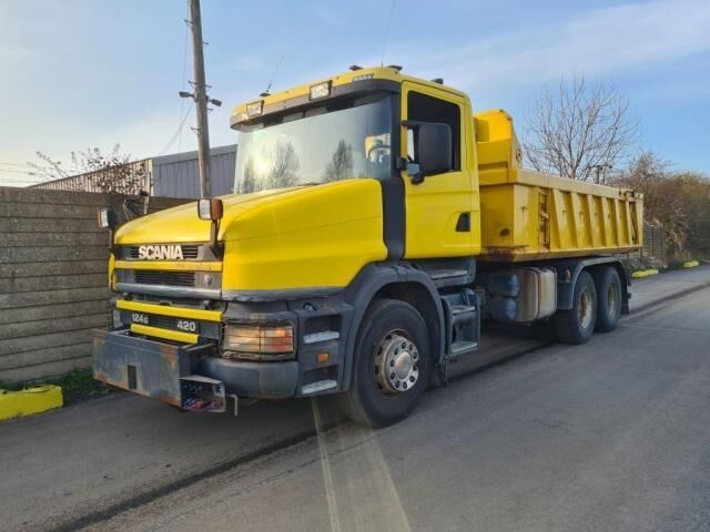 Scania T124.420 kiper