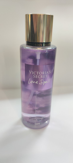 Victoria'a secret body mist love spell