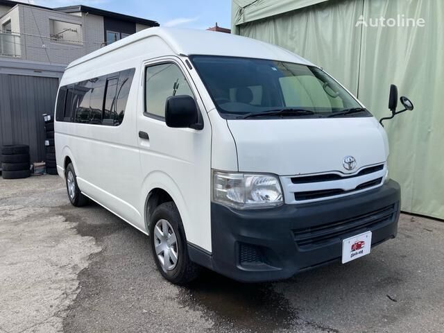 Toyota CBF-TRH228B putnički minibus