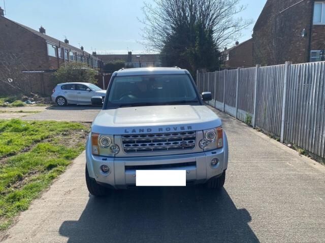 Land Rover Discovery 3 terenac