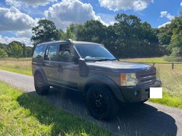 Land Rover Discovery 3 terenac