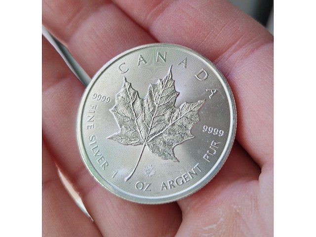 Srebrna unca Kanada 5 dolara 2015.
