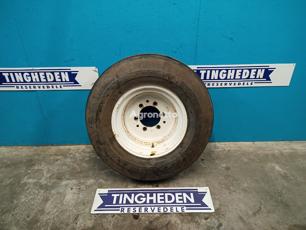 Goodyear 18" 13.0/65-18 točak