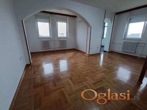 Odličan duplex stan na traženoj lokaciji