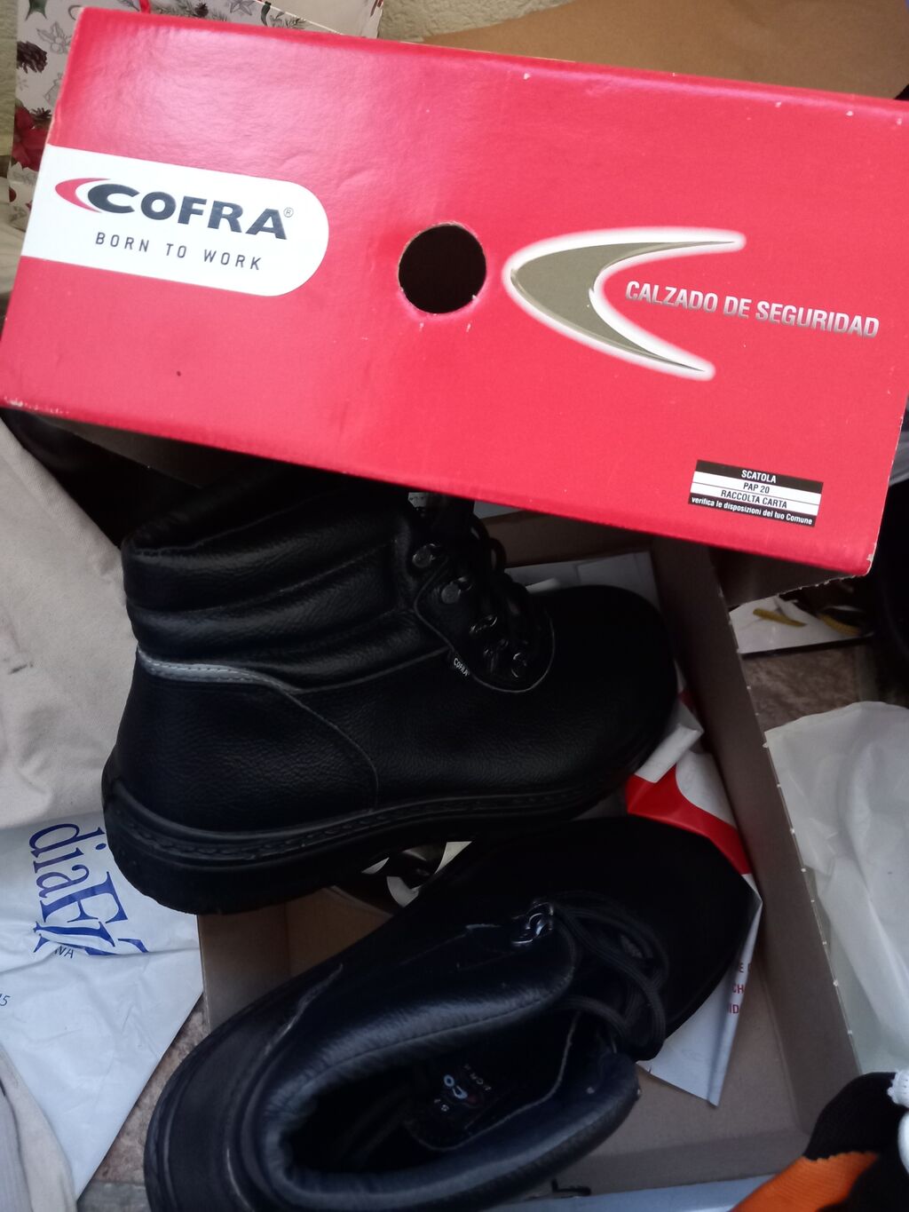 Cofra asvalterske cipele. u ponudi vise komada brojevi 43