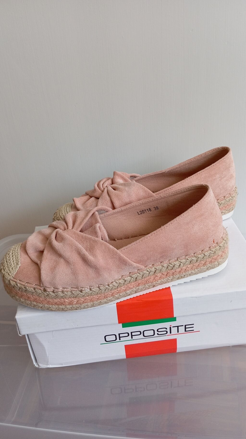 Espadrile, Opposite, 39