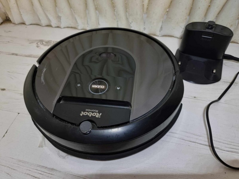 iRobot Roomba i7 robot usisivac WIFI