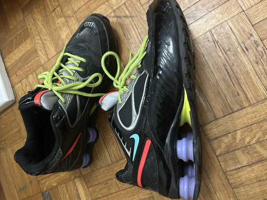 Nike shox 40