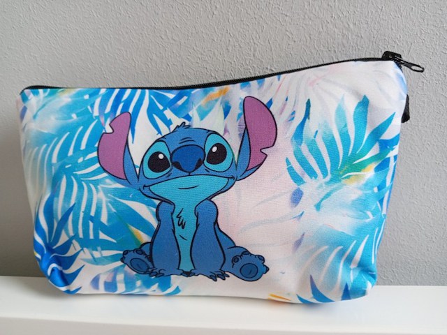 Stitch neseser novo