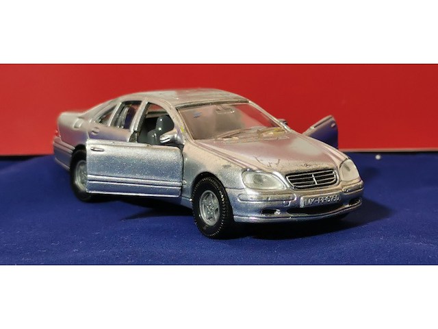 SIKU Mercedes benz S500