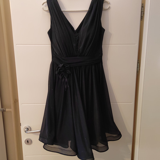 Crna haljina 40 broj