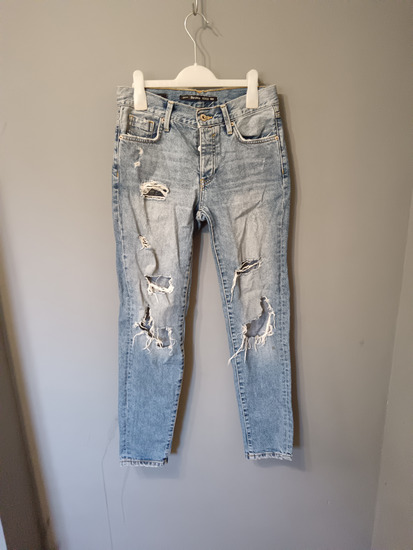 Bershka farmerke XS,S