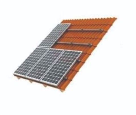 Konstrukcija za montazu sest solarnih panela