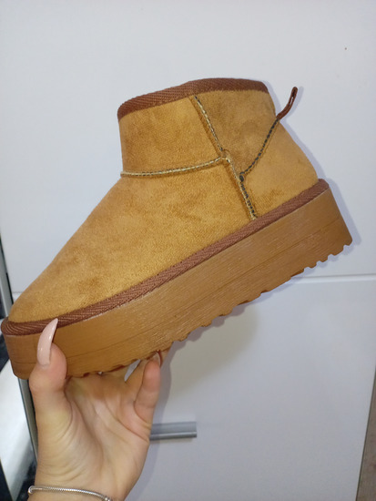 Ugg cizme