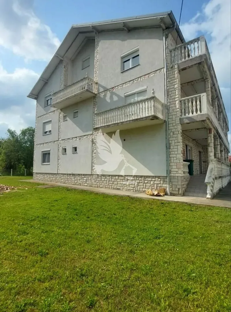 Prodaja, kuća, 800m2, Mladenovac, Beograd