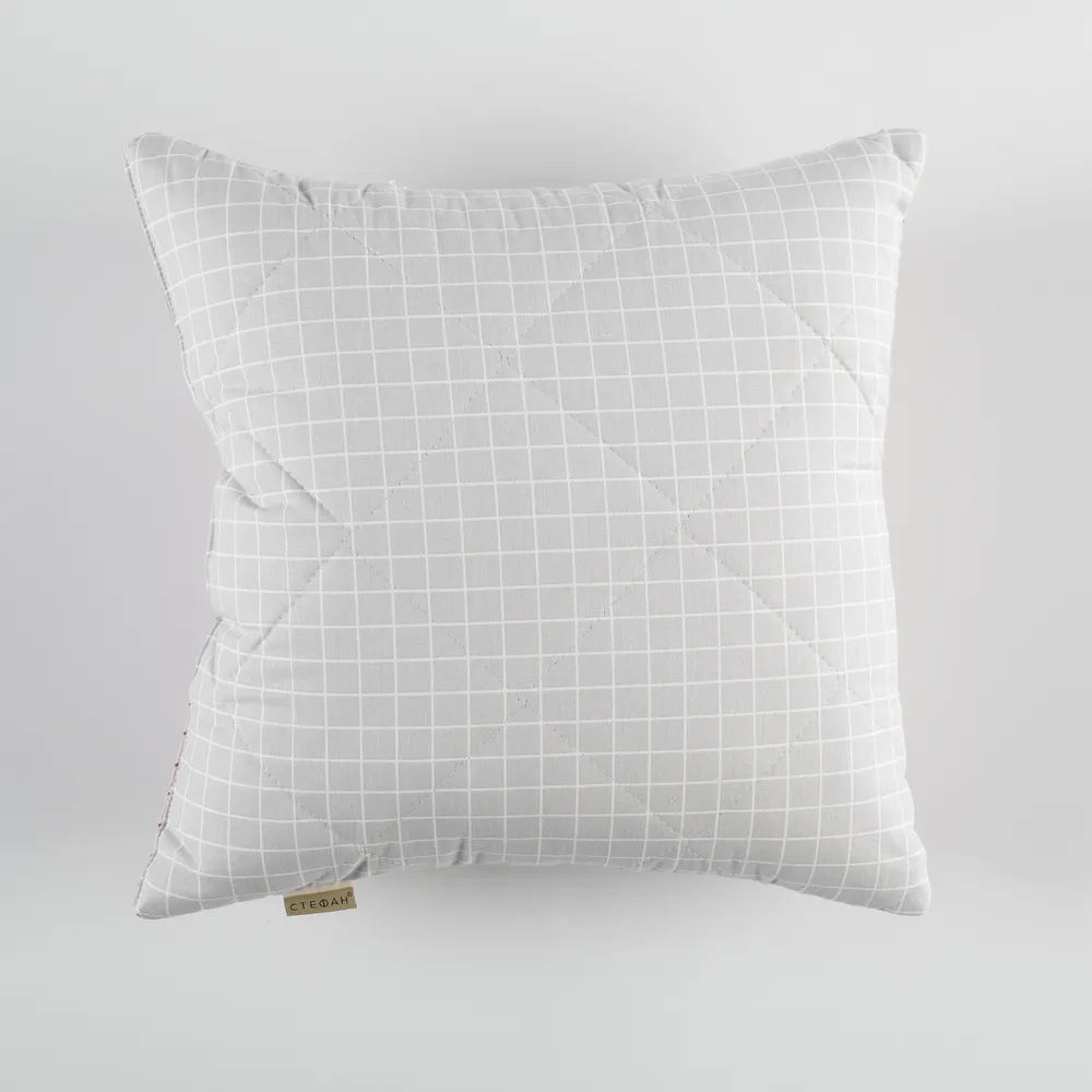 Ukrasni jastučić sivi sa belim prugama