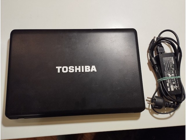 Toshiba C660 i3/6gb/320SSD