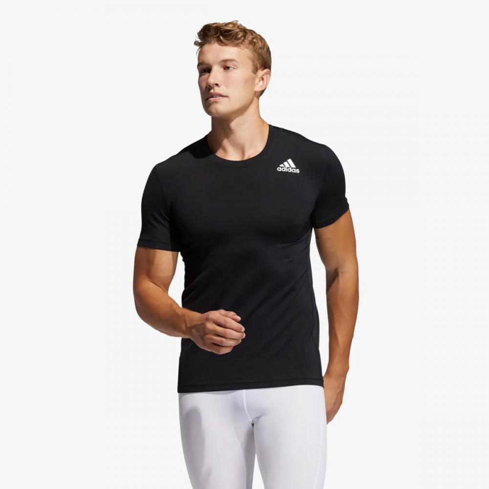 Adidas Tech Fit majica