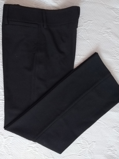 ZARA pantalone *sa etiketom