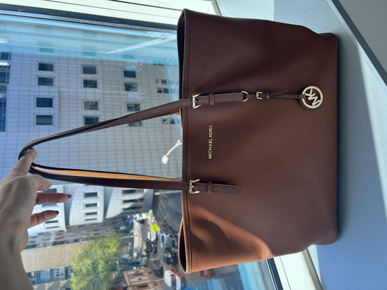 Original Michael Kors torba nosena