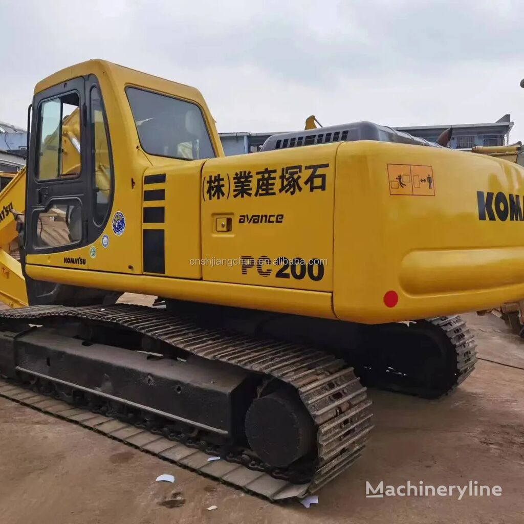 Novi Komatsu PC200-6 bager guseničar