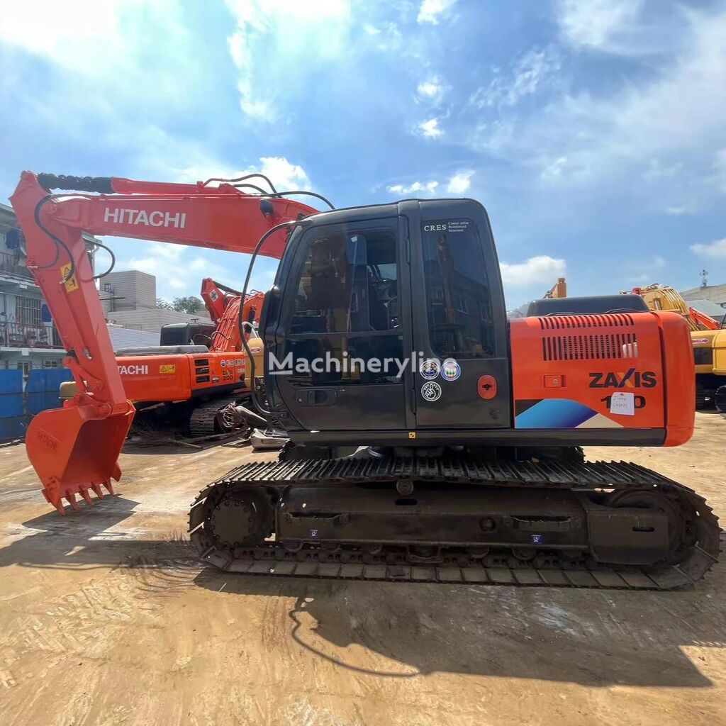 Novi Hitachi zx120 bager guseničar