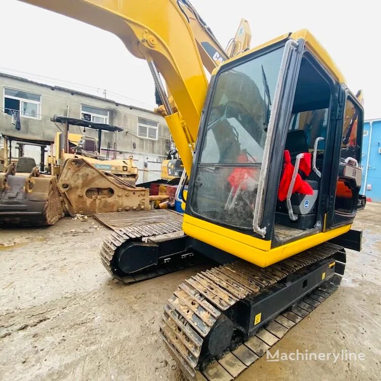 Novi Komatsu pc60-7 mini bager