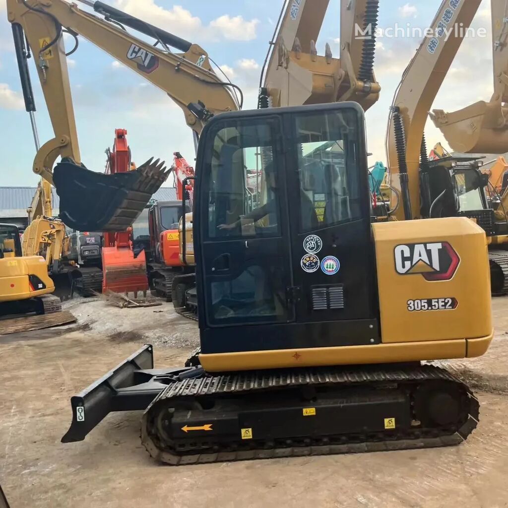 Novi Caterpillar 305.5E2 mini bager