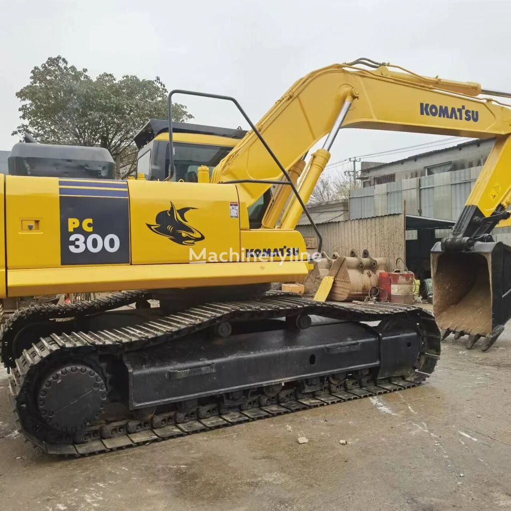 Novi Komatsu pc300-7 bager guseničar