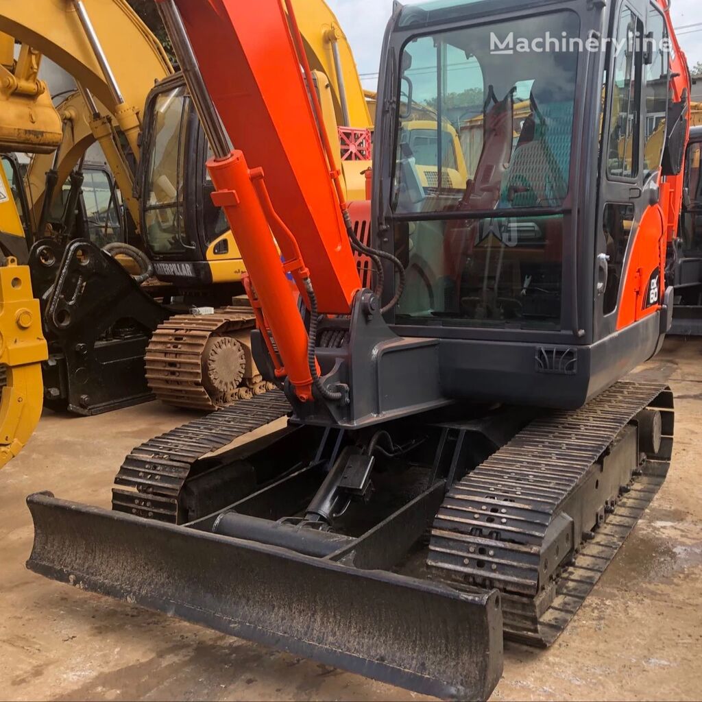 Novi Doosan DX60 mini bager