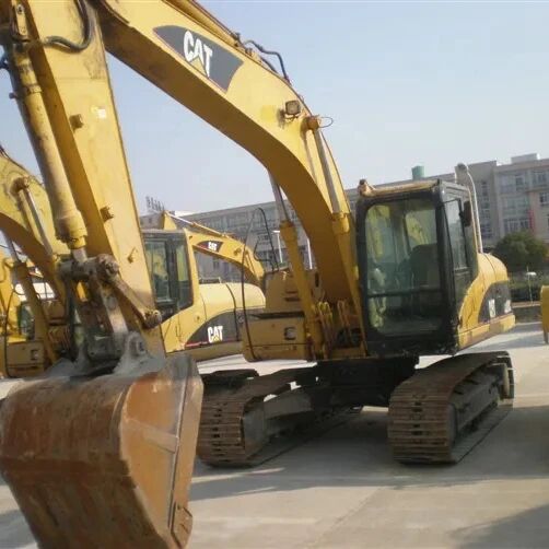 Novi Caterpillar 320C bager guseničar