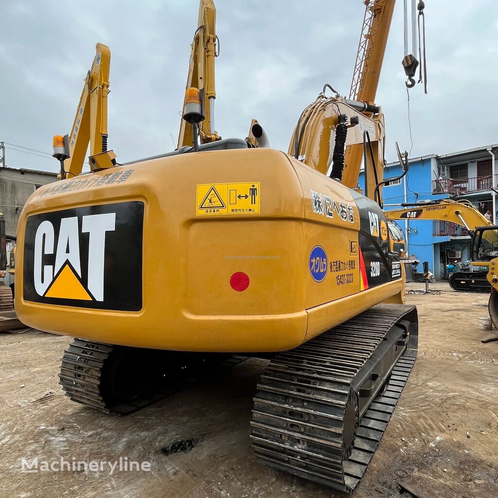 Novi Caterpillar 320D bager guseničar