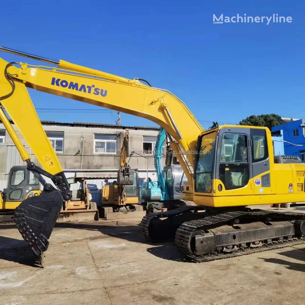 Komatsu PC 200-8 bager guseničar