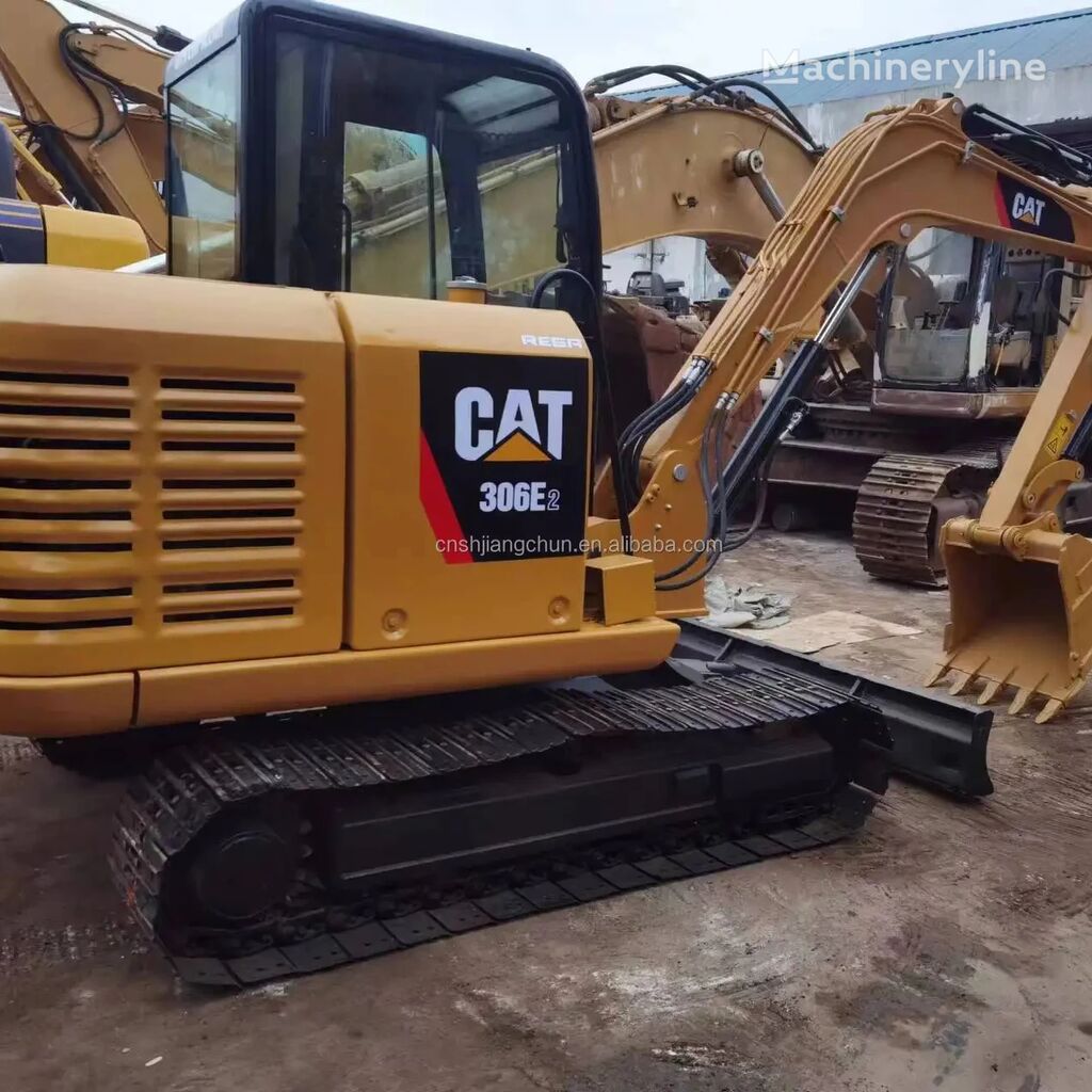 Novi Caterpillar 306E2 mini bager