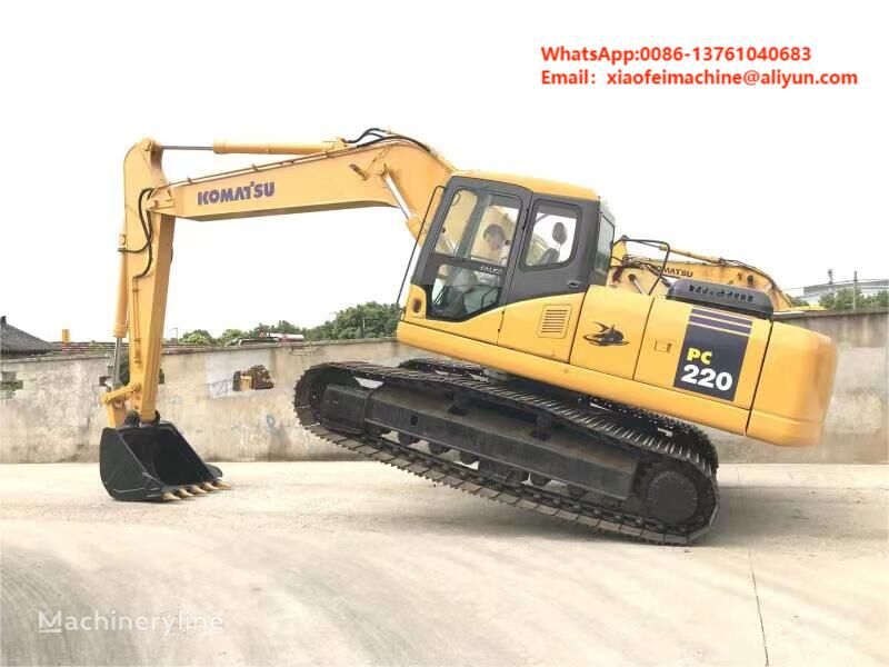 Komatsu PC220-7 bager guseničar