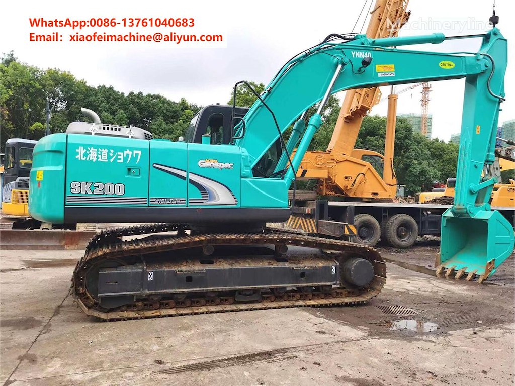 Kobelco SK200-8 bager guseničar